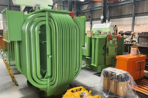 LIVE LINE ELECTRICAL | Services